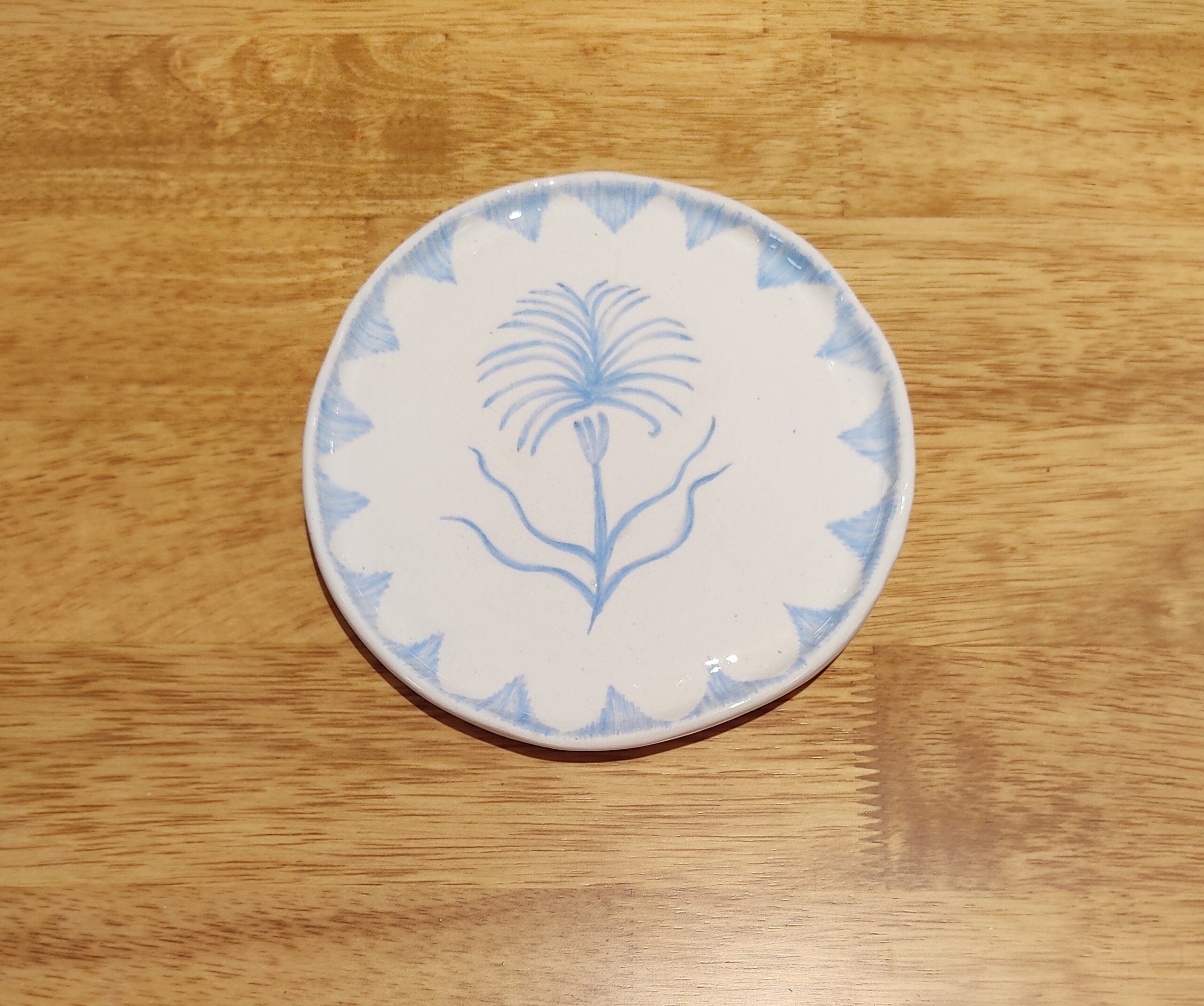 Blue plate – Studio Pot-uh-ree