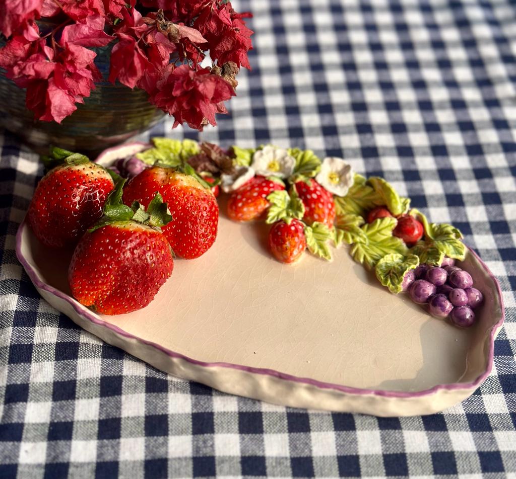 Oval strawberry grapes platter – Studio Pot-uh-ree